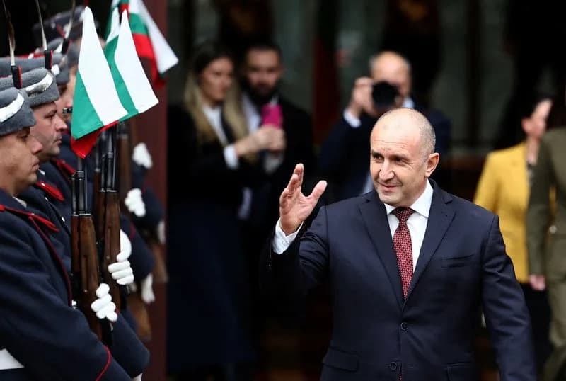 Bulgaria's Rumen Radev Resigns, Signals Plans To Form New Party; Vice ...